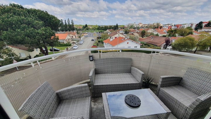Ronsard - Spacieux - Balcon - 2 Chbres - Parking - Pau