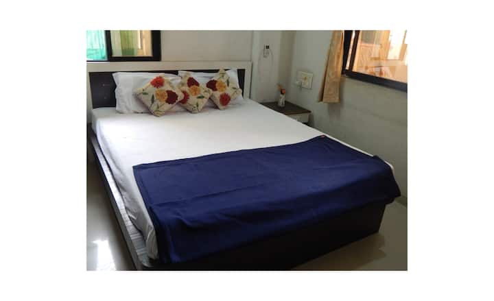 Vraj House [Ac Room] - Surat