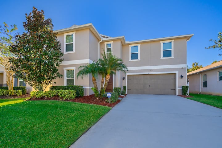 Spacious 6br Home/newly Renovated/private Pool - Kissimmee