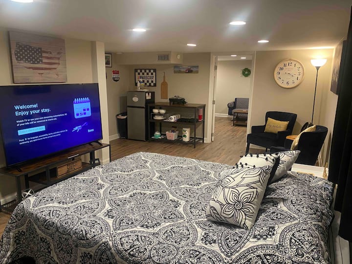 Hideaway In Bristol Near Bristol Motor Speedway - Bristol, TN