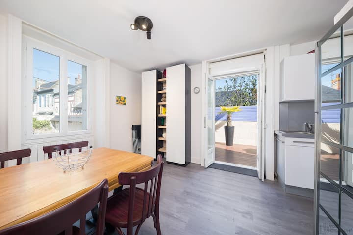 Dinard, Appartement Rénové En 2019 Avec Terrasse - Dinard