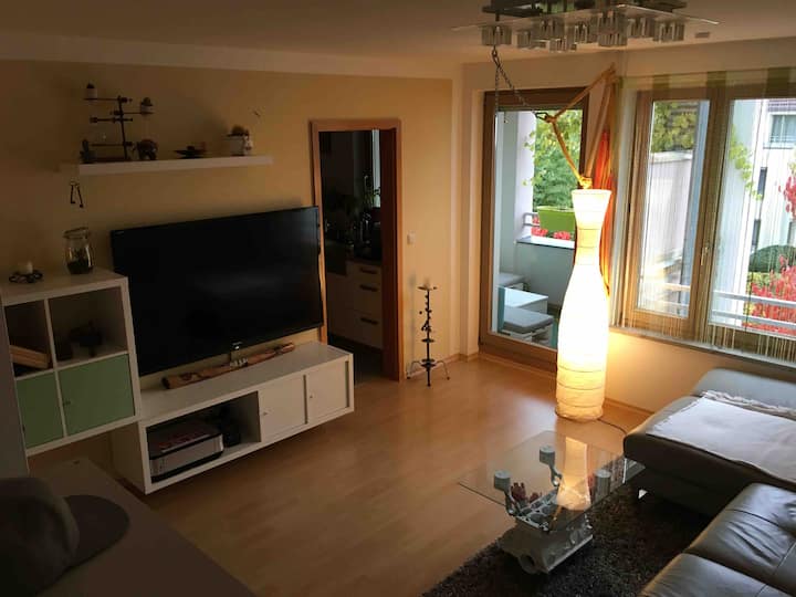 1,5 Zimmer Wohnung 50m Vom Ilsesee, Gute Anbindung - Königsbrunn