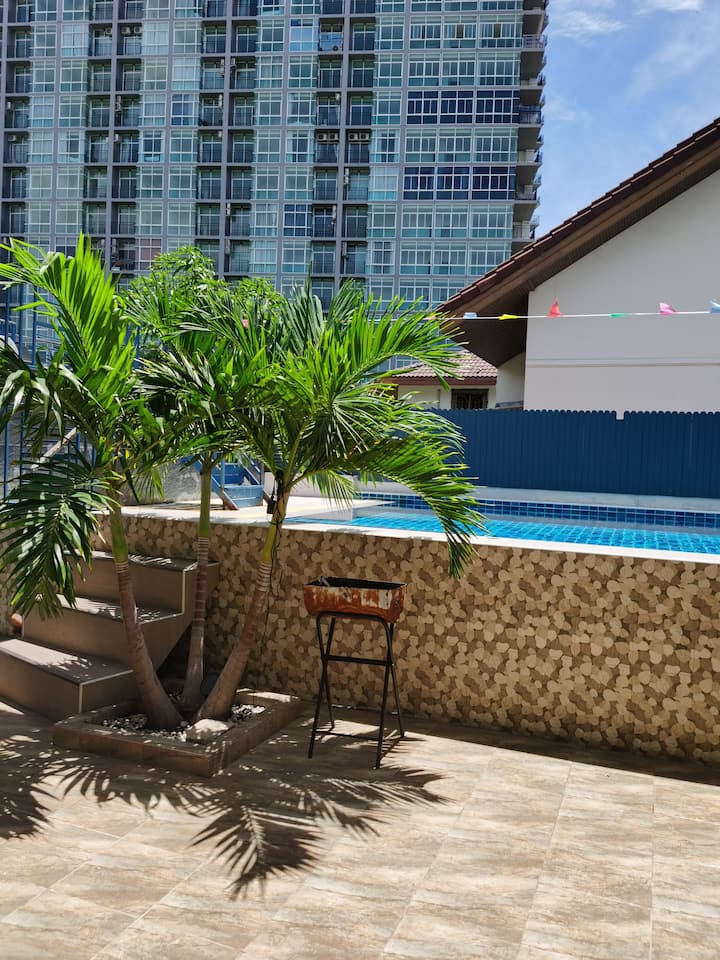 Villa Lux  Private Pool & 4/8 - Jomtien