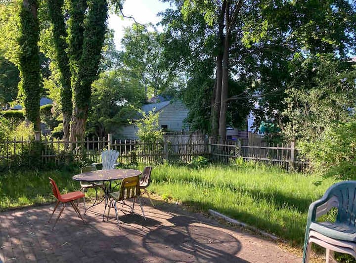 Perfect House To Enjoy Providence Neighborhoods - Providence, RI