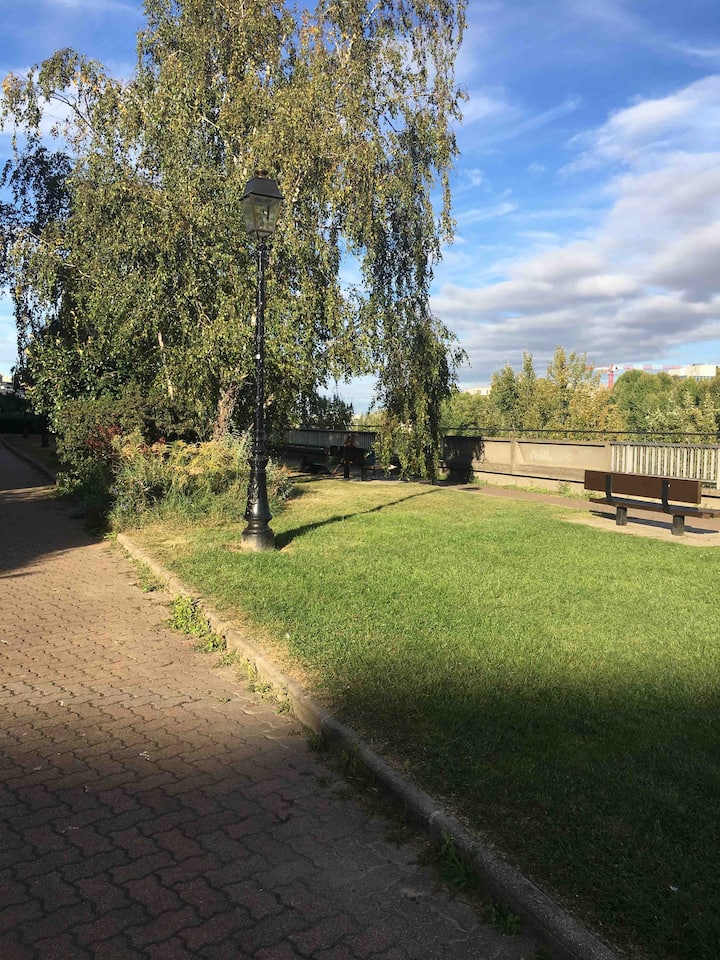 Bel Appartement Avec Terrasse ! - La Défense