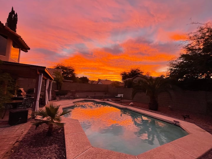 Desert Oasis- Large Master Bd W/spa Style Bathroom - Phoenix, AZ