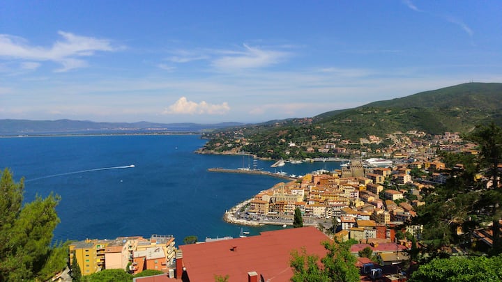 Affittasi Comodo Appartamento Panoramico - Monte Argentario
