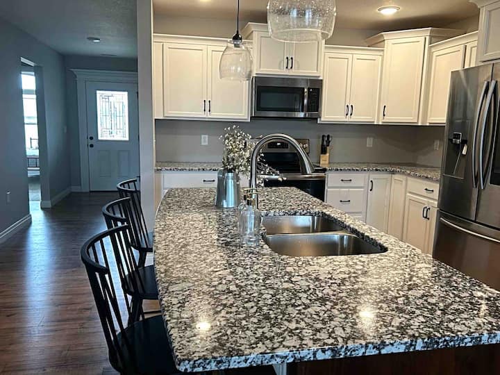 Cozy Columbia Home - Columbia, MO