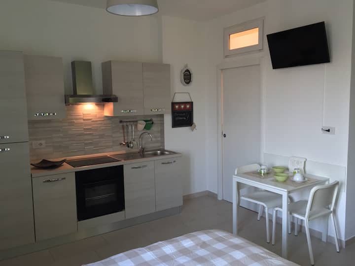 Studio éLégant à 500 Mètres De La Gare Centrale - Milan