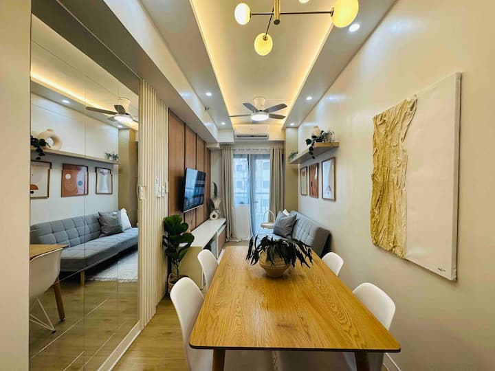 Condotel Vibe At Spring Residences Near Airport - Parañaque