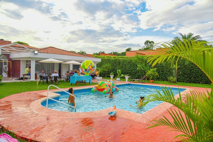 Espectacular Villa  Campestre - Jamundí