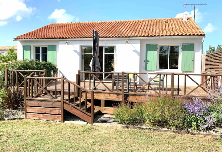 Résidence De Vacances "La Caloge" - La Flotte