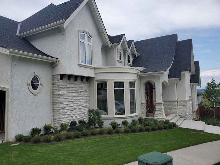 Gorgeous Upscale 3bdrm Guest Suite In South Surrey - Surrey