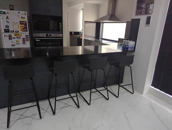 New Home Can Walk To The Beach - Yanchep