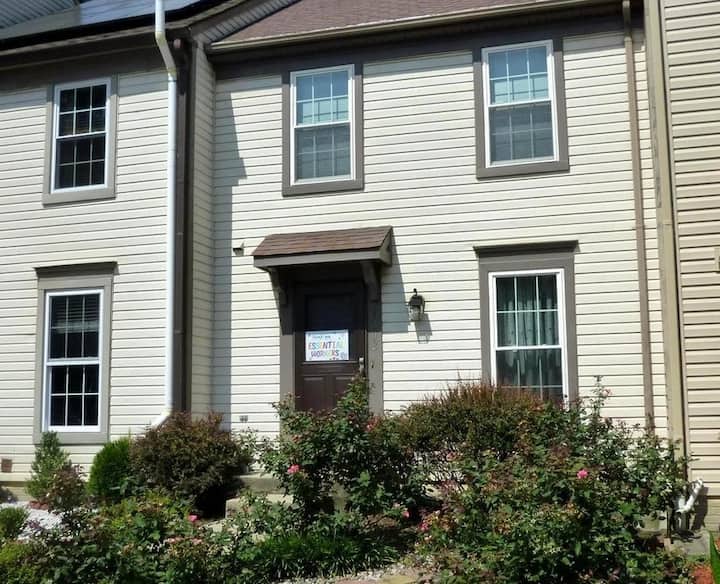 1708 Stylish Upgraded Private Space Bsm - Silver Spring, MD