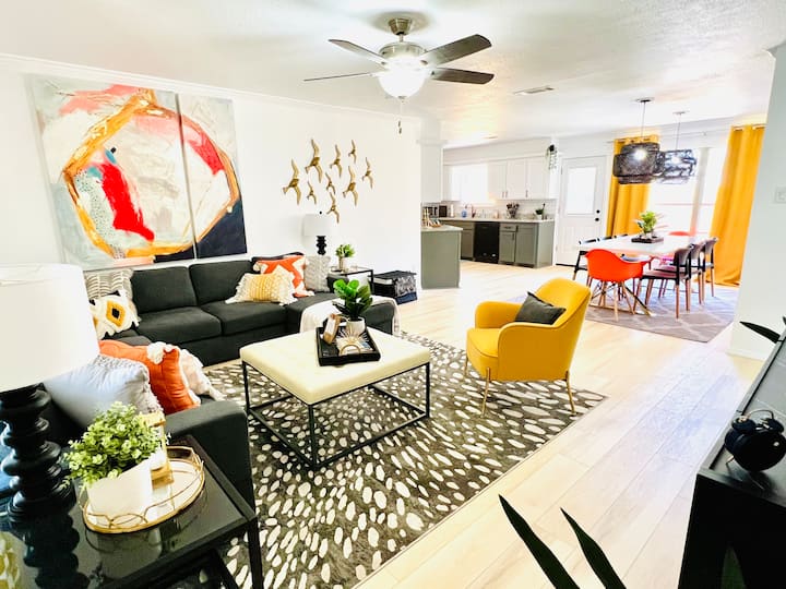 Texan | Family Friendly | Central |Fully Stocked - 애머릴로