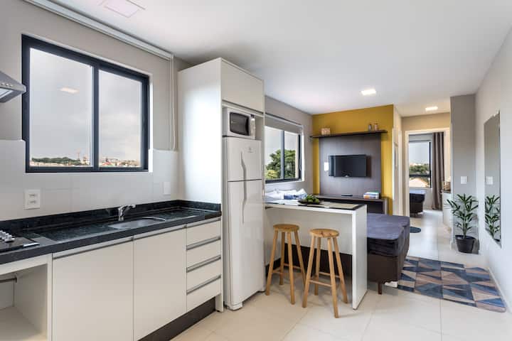 Pleione★ Sem Taxas! Botânico, Puc, Centro, Garagem - Curitiba