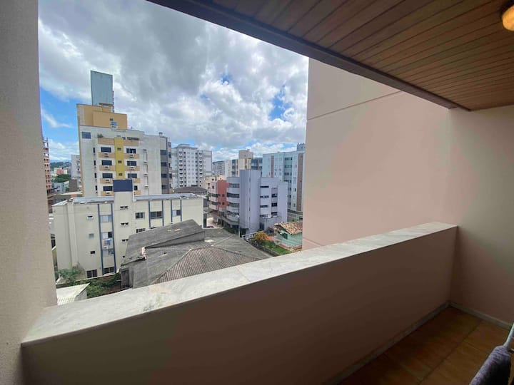 Ap Mobiliado, 2 Vagas Garagem - Criciúma