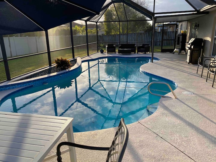 1 Bedroom In Residential Home With Pool - Cocoa, FL