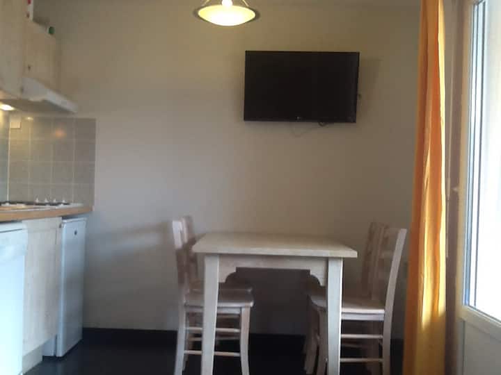 Estudio  Para 4 Personas En Luz Saint Sauveur. - Luz-Saint-Sauveur