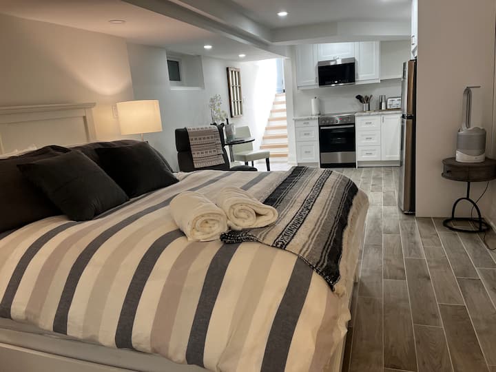 Pembroke Hideaway -