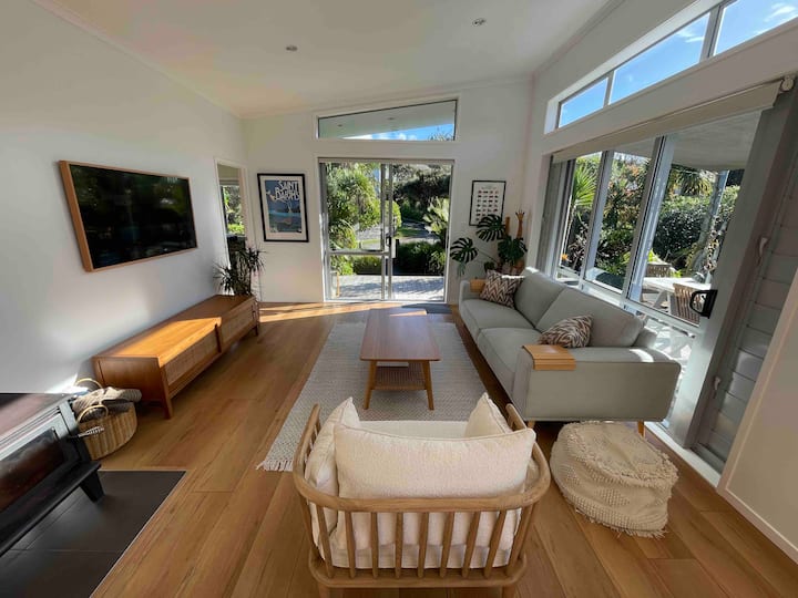 Tropical Hideaway With Private Garden - Mangawhai