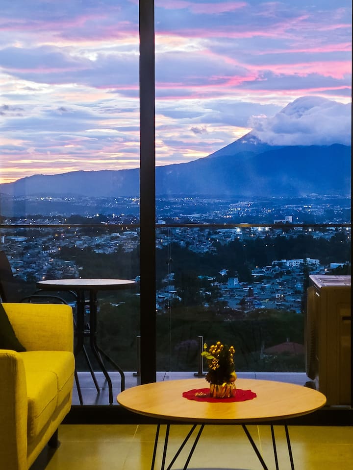 Luxury Volcano Flightview Suite - Guatemala