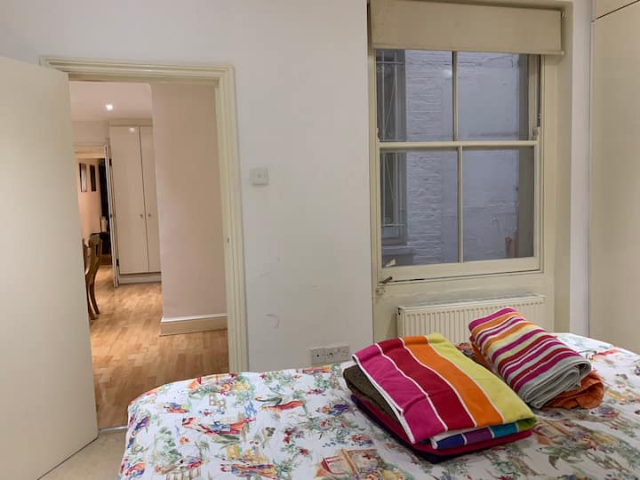Notting Hill Gate 2 Bedroom Apartment - Centro de Londres