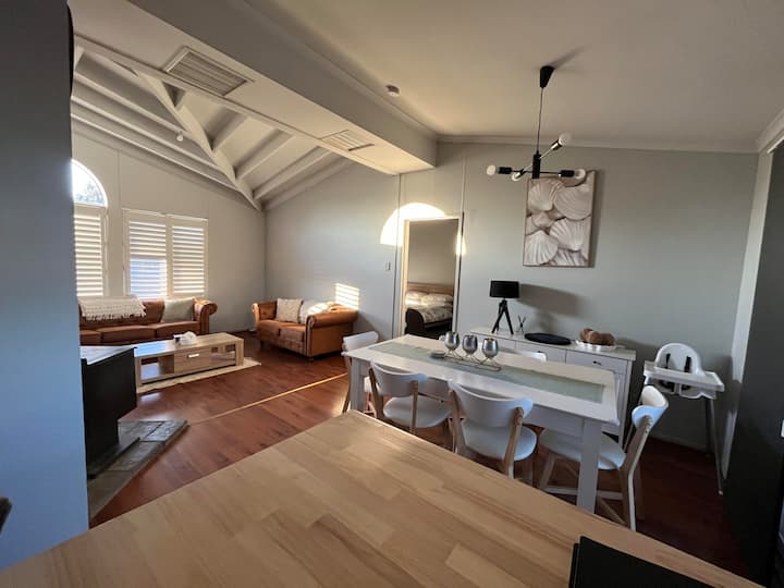 House On Ryan - Broken Hill