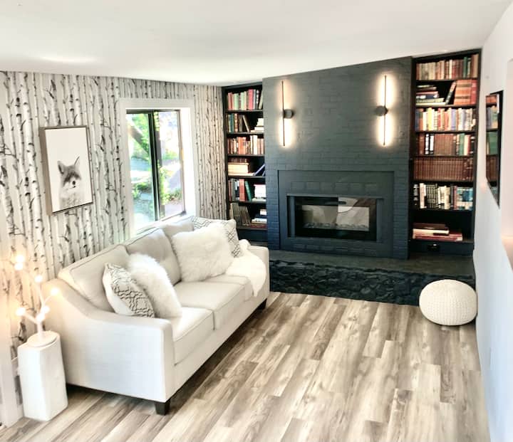 Modern Luxury Walk To Downtown !! - Prescott, AZ