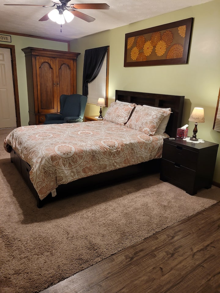 Live Laugh Love, Llc (For One Or Two) - Logan, OH