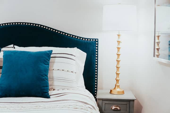 Charming Midtown Apartment - Great Location! - Sacramento