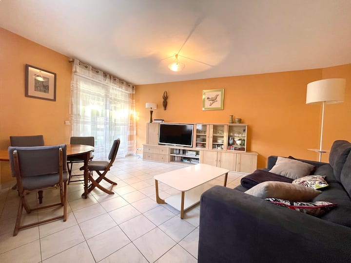 Spacieux T2 Au Rives-du-lez, Parking, Proche Gares - Le Zénith de Montpellier