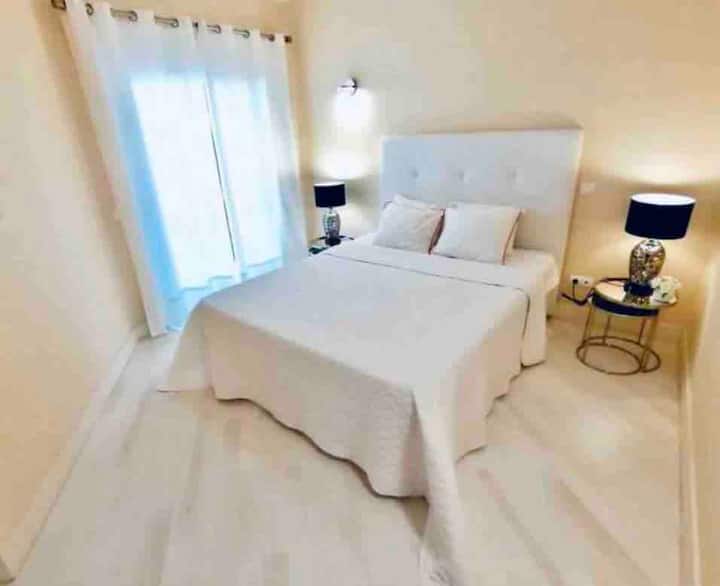 Beach & Sea Apt| Fast Wifi, Pool,airco,parking - Portimão