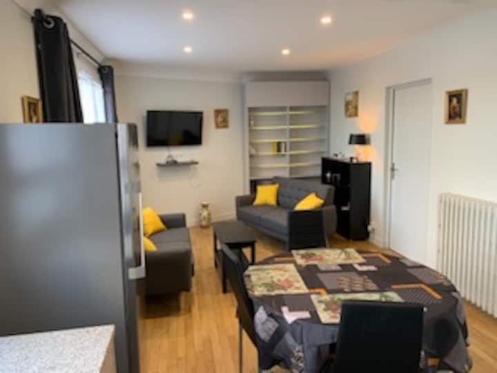 Logement Suréquipé - 6 Couchages - Limoges