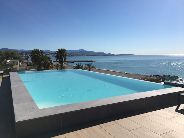 Histoires De Plage - Plage des Bouches du Loup