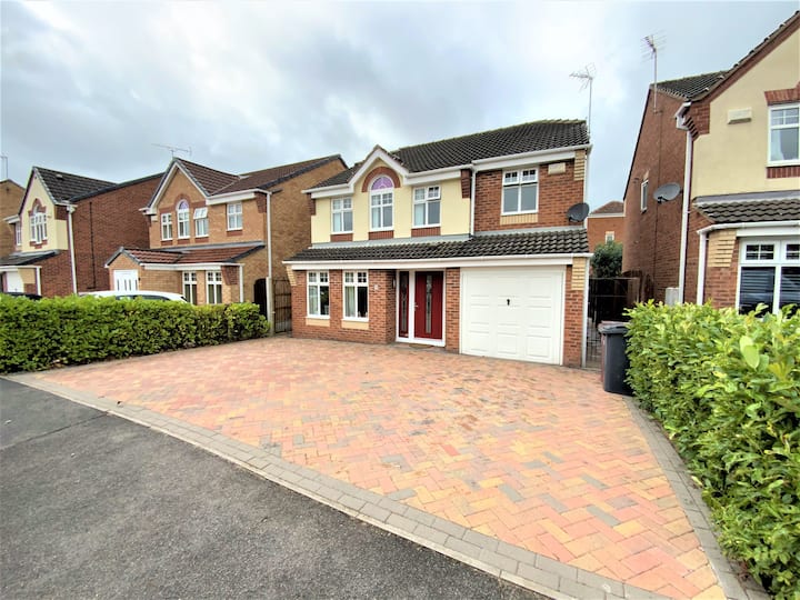 Lovely 2 Bedroom House With Amazing Kitchen - Belper