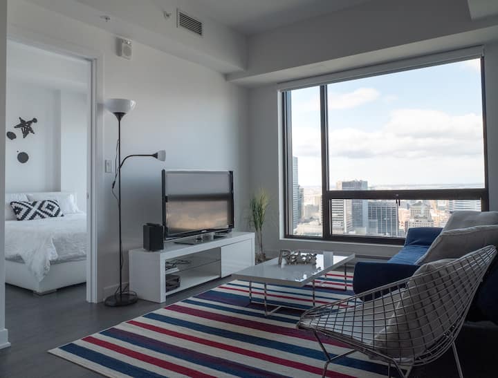 New Tour Des Canadiens Montreal Condo 44th Floor - Montreal
