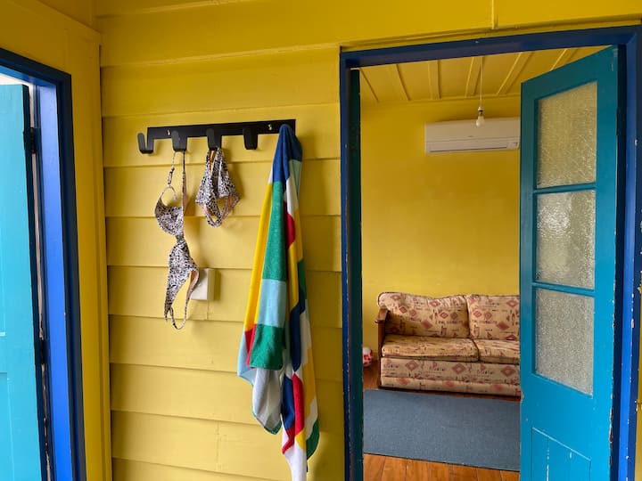 Salty Dog Family Bach~playground, Surfclub & Cafes - Ōhope
