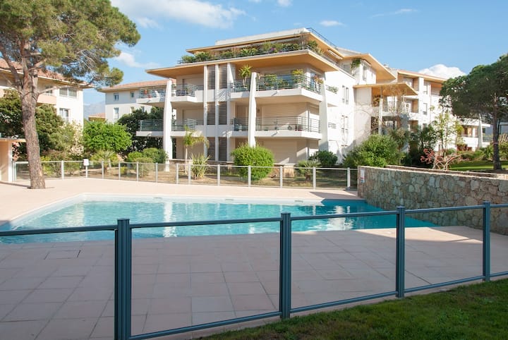 Calvi 2 T3 80m2, Terrasse, Piscine, Climatisation- - Calvi