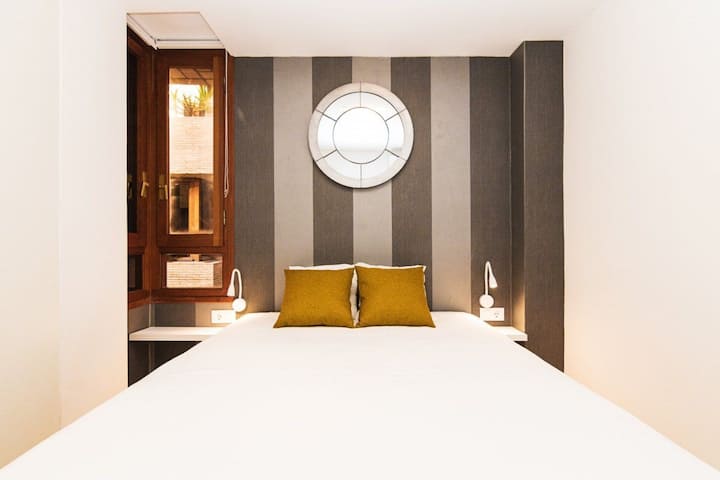 Elegant City Center Apartment With High Speed Wifi - Valencia