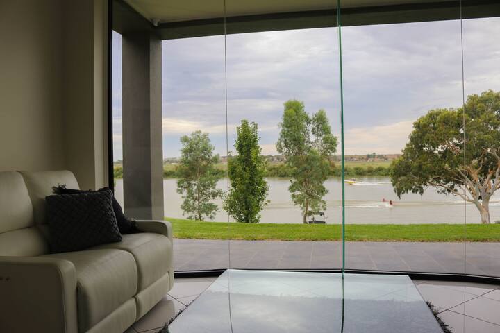 Murray Bridge  Entire House , River Frontage - Murray Bridge