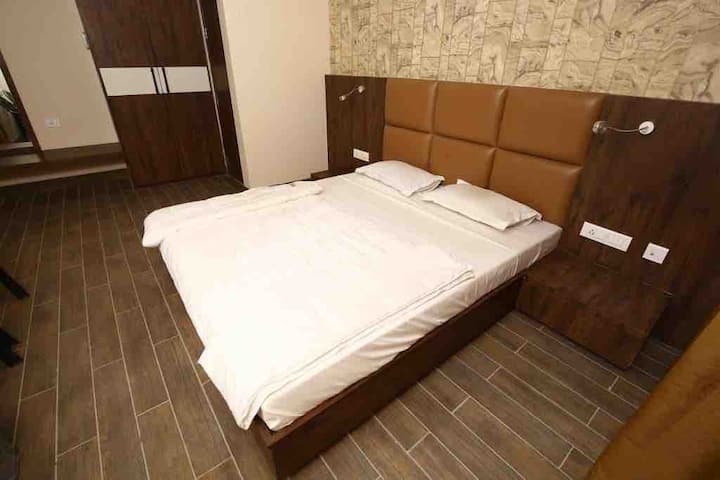 Manbhavan Apartments - Mathura