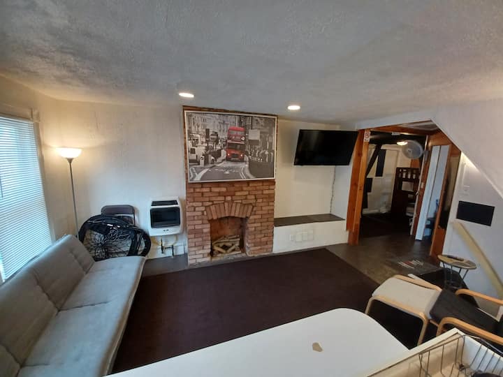 *South*pittsburgh*quirky*rustic*free*wi-fi* Ondon - Pittsburgh, PA