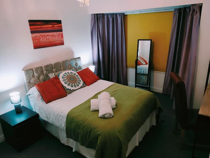 * Perfect For Work Teams * * Contractor-friendly * - Hartlepool