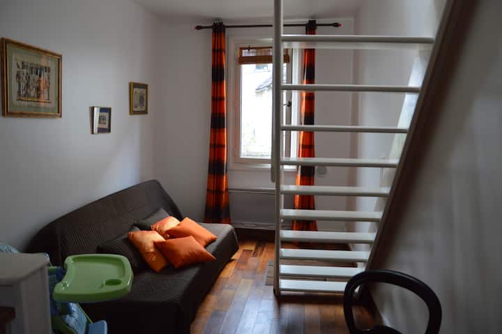Charmant Studio En Duplex Au Cœur D'avallon - Avallon