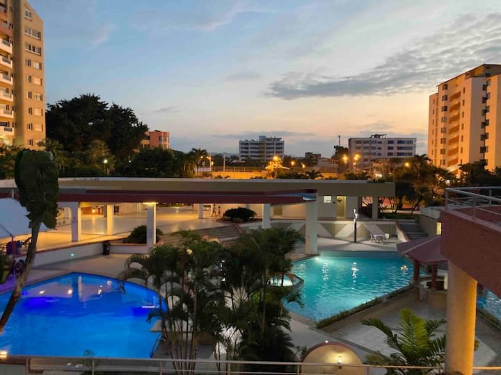 Depar 12 Personas Frente Al Mar Playa Almendro - Atacames