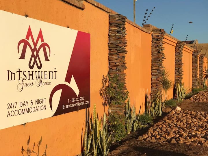 Clean, Quite, Spacious And Secured Parking Area. - Mabopane