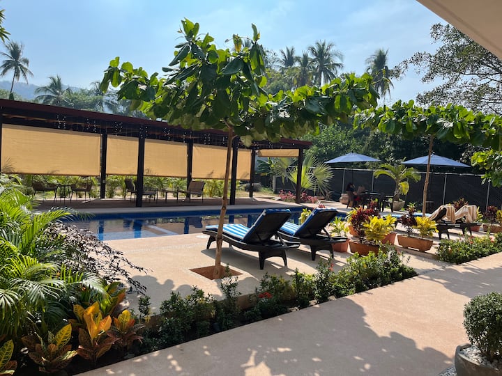 Natura H & V. Habitación 1003. Cerca Playa La Ropa - Ixtapa Zihuatanejo