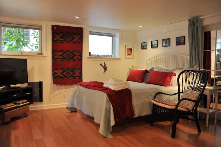 Superb Location, Lovely Studio, Nr Volunteer Park - Seattle, WA